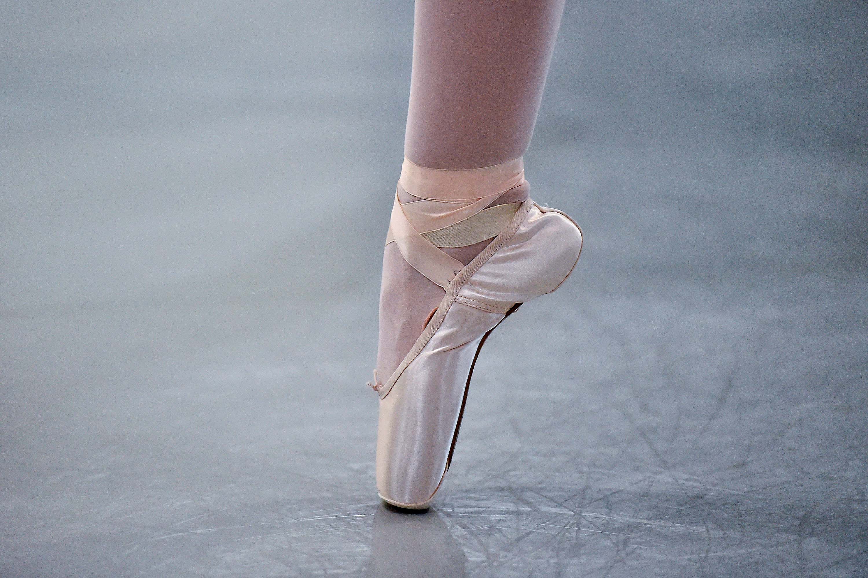 Har du hørt om 'balletcore'? Det betyder blandt andet, at en særlig ...