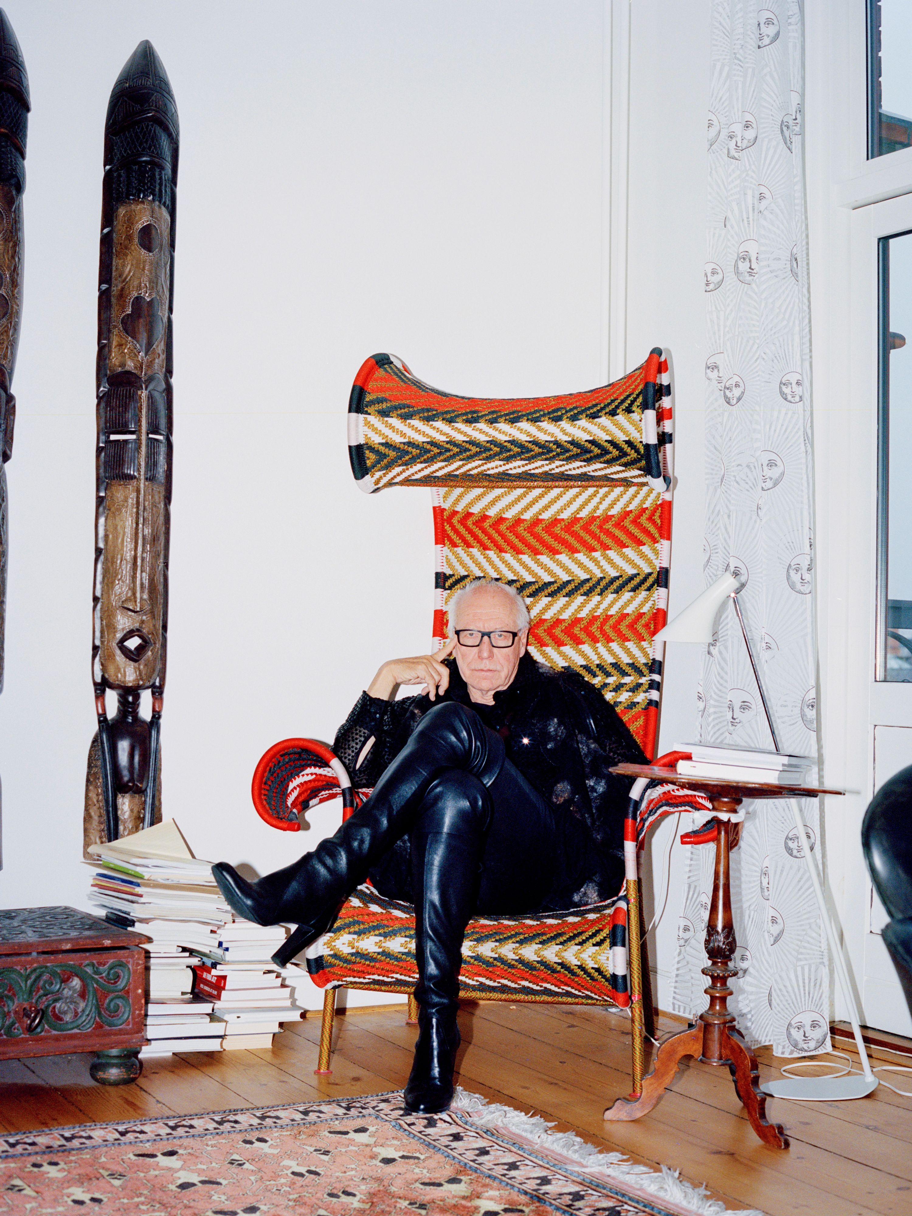 Ditlev Tamm: "En gang om året plejer jeg at forære min kone et kunstværk"