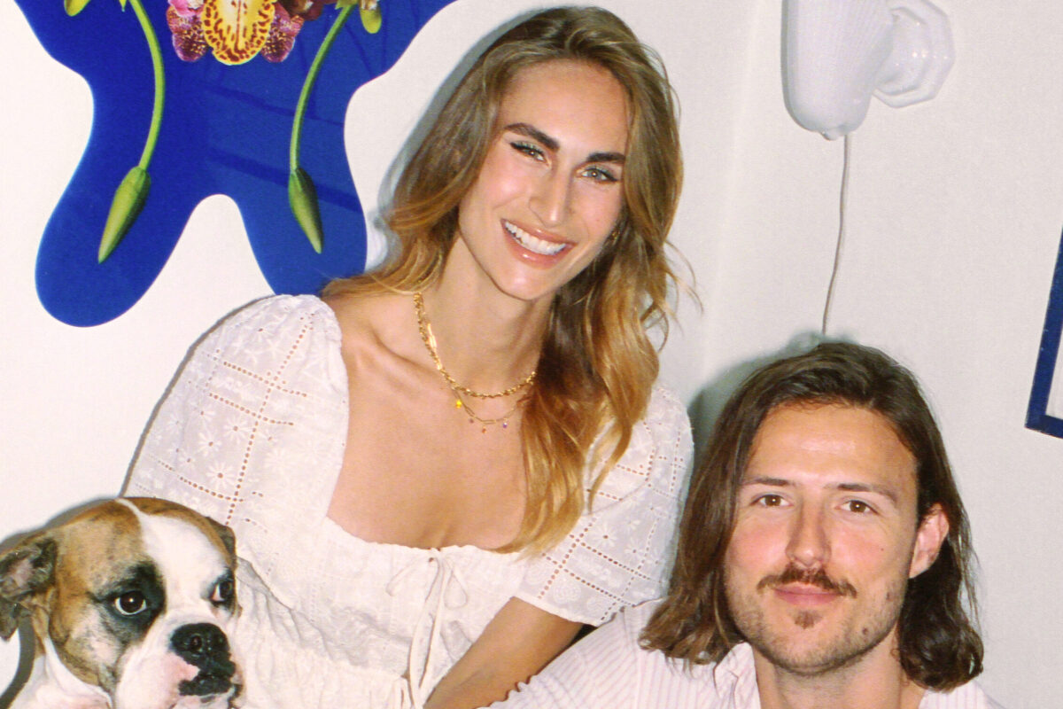 May Lifschitz: "Verden hænger jo desværre sådan sammen, at jo mere du ...