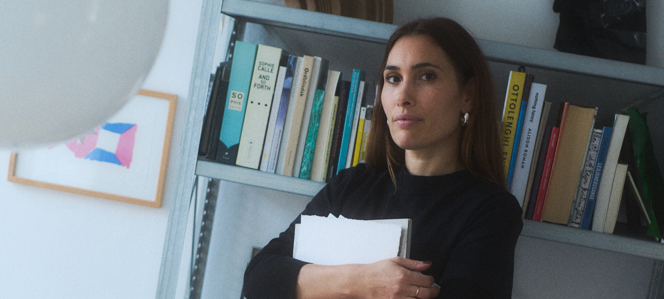 Udstillingsdesigner på Arken Maya Lou Ochoa: “Jeg er opvokset med, at voksne også leger, og det ...